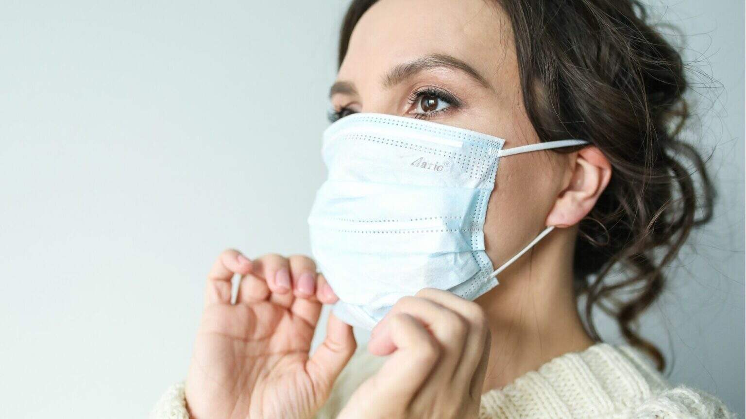 Face Masks & your Skin - 7 Skincare Tips to Prevent Acne, Irritations ...
