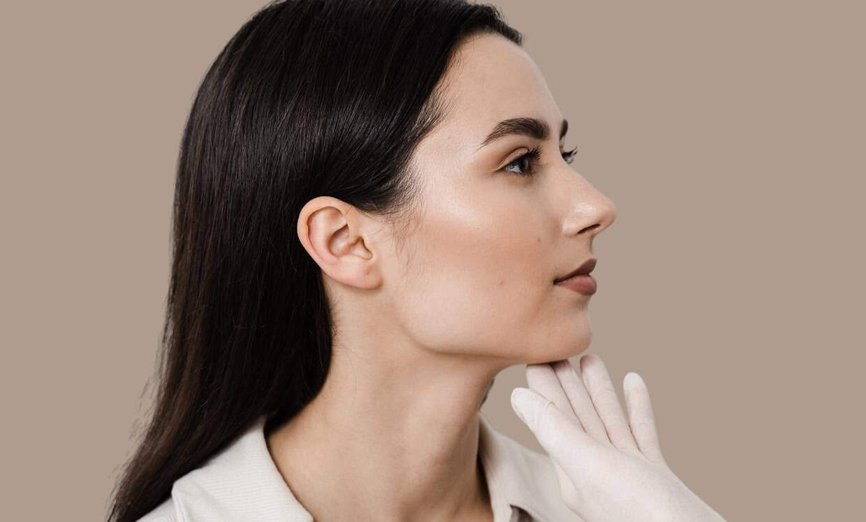 Combine CoolSculpting & Anti-Wrinkle Injections on the Neck - London ...